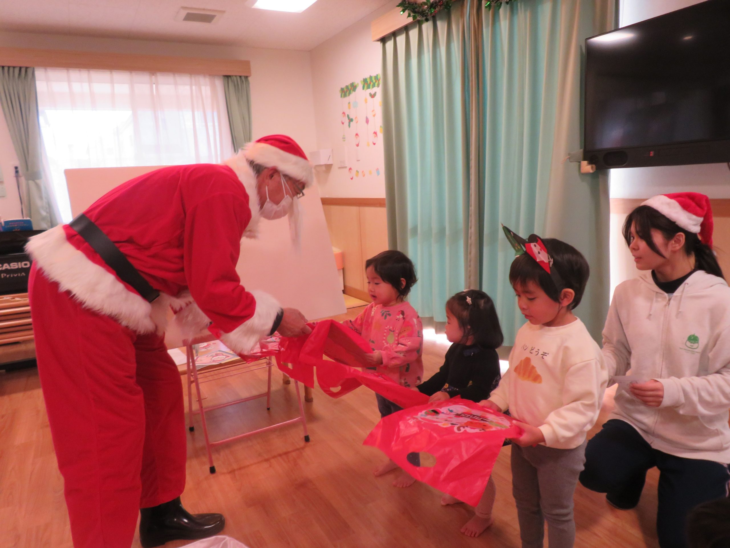 ★クリスマス会★ | きららの杜久喜小規模保育園
